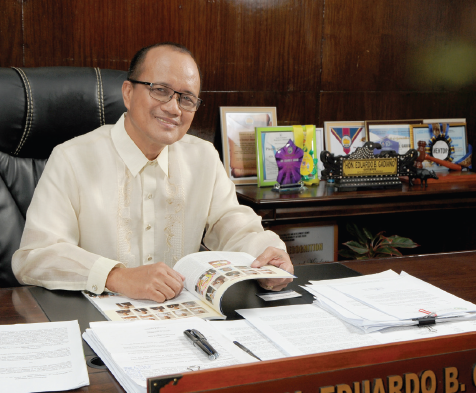 Governor Eduardo Gadiano