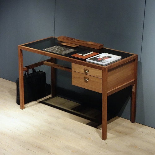 Letter Desk | Urban Edge