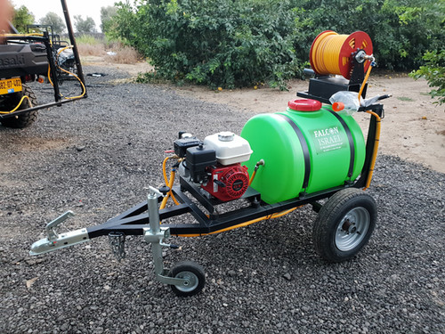 מרסס נגרר מוטורי 160 ליטר | falcon sprayer