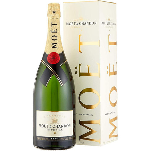 Moet Chandon Champagne | Bond Party Miami