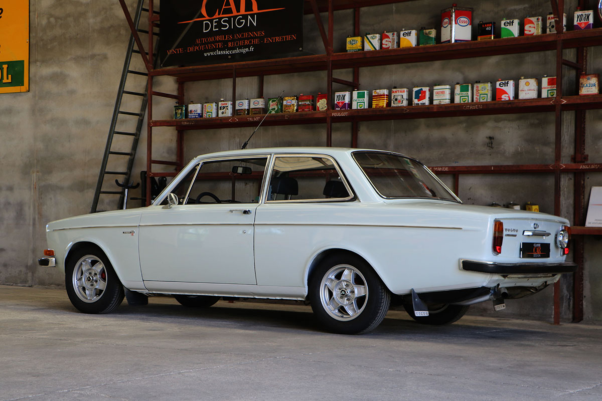 A VENDRE - VOLVO 142 S