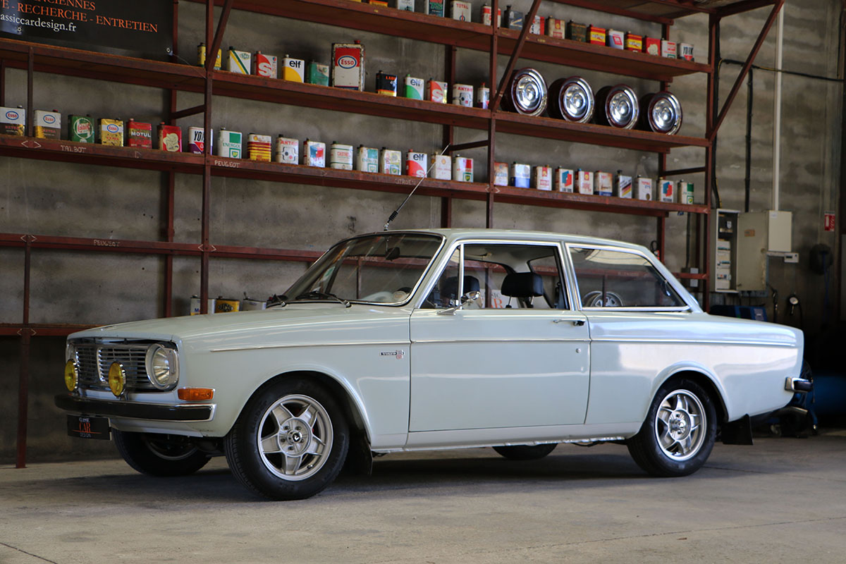 A VENDRE - VOLVO 142 S