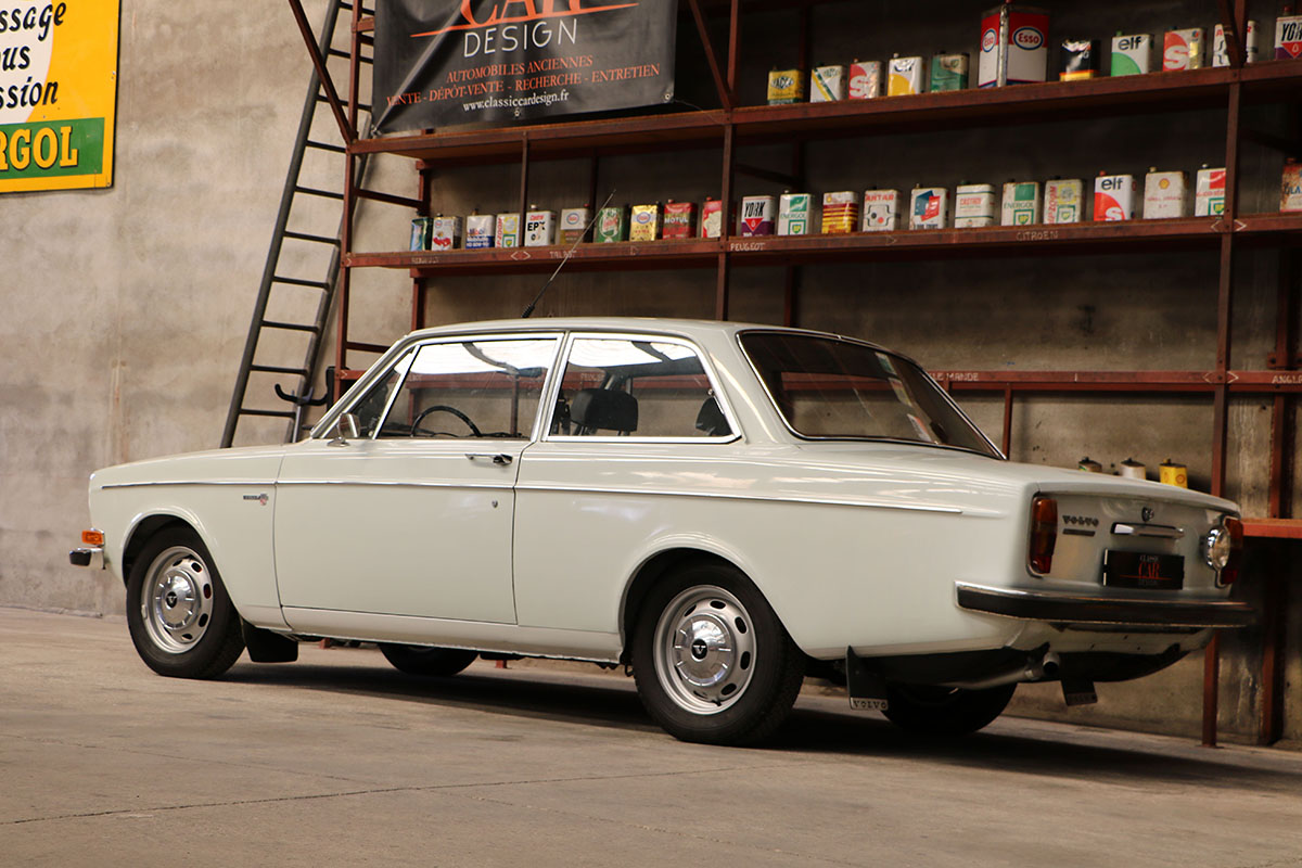 A VENDRE - VOLVO 142 S