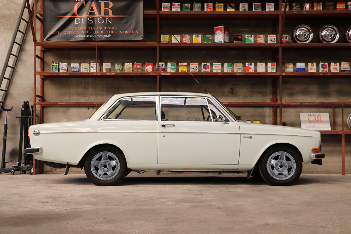 A VENDRE - VOLVO 142 S