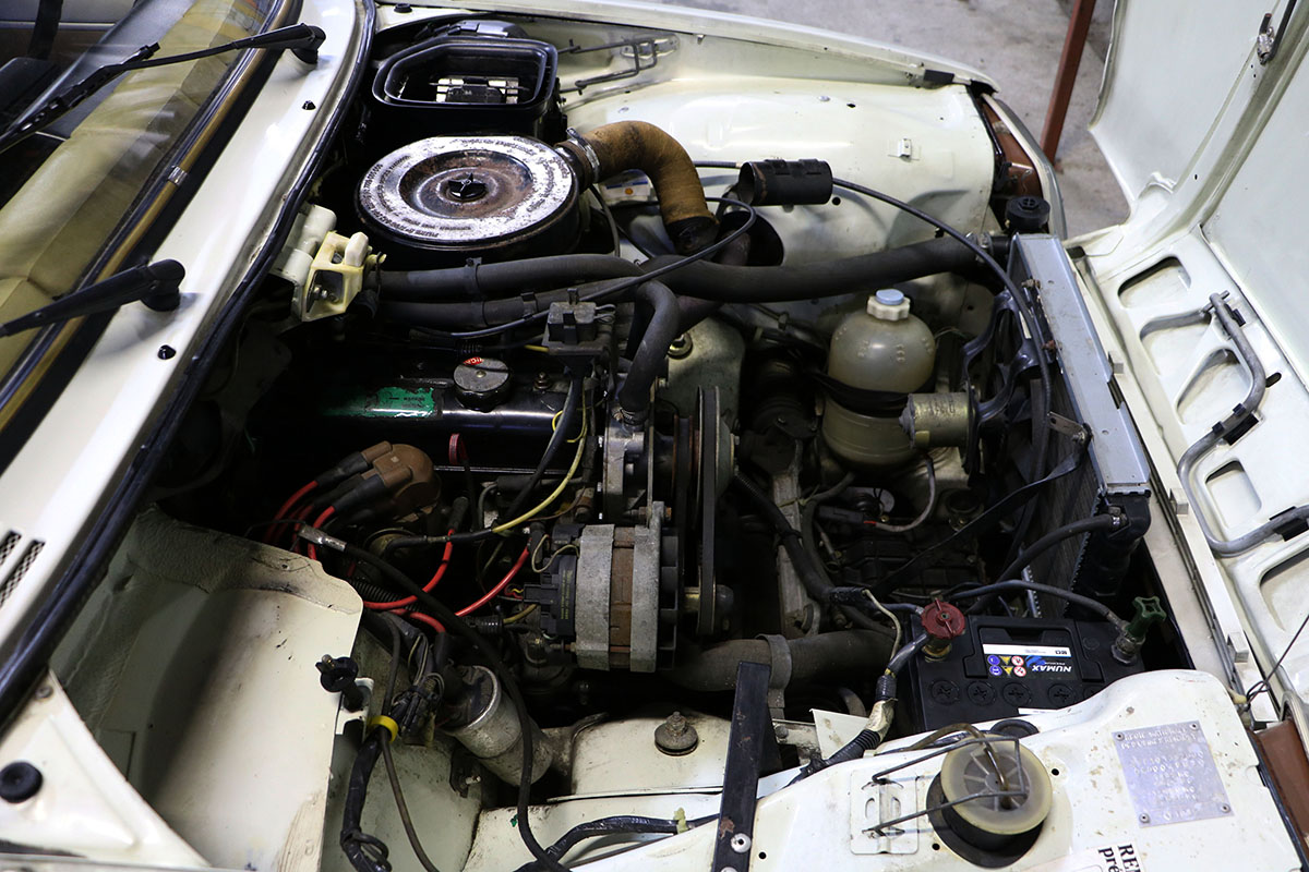A VENDRE - RENAULT 5 TL LAUREATE