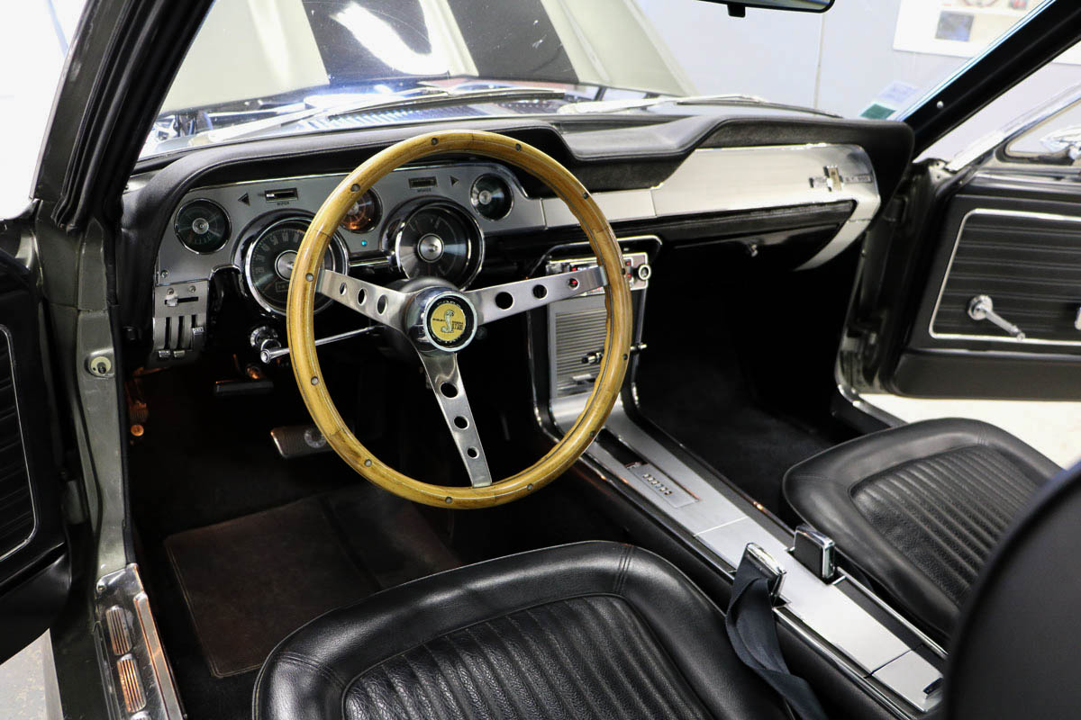 VENDUE - Ford Mustang Eleanor