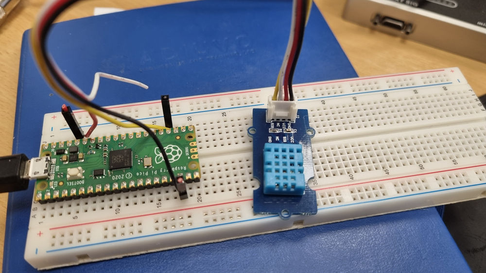 Machine Learning on the RPI 2040: Edge Impulse & Environment Monitoring