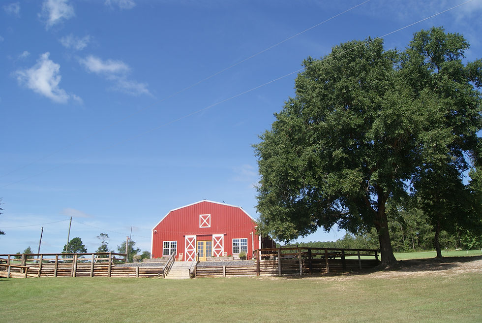 Holly Oak Farms Rustic Chic Barn Wedding Venue