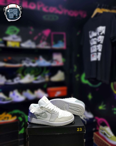 J1 Low - Paris | Pico's Shop 97