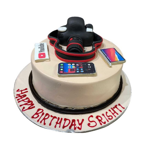 (729) Photography Camera Theme Cake | puffsncakes.com | 1890/-