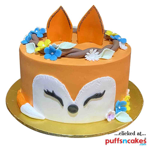 (2007) Cute Sly Fox Animal Theme Semi Fondant Cake | puffsncakes.com ...