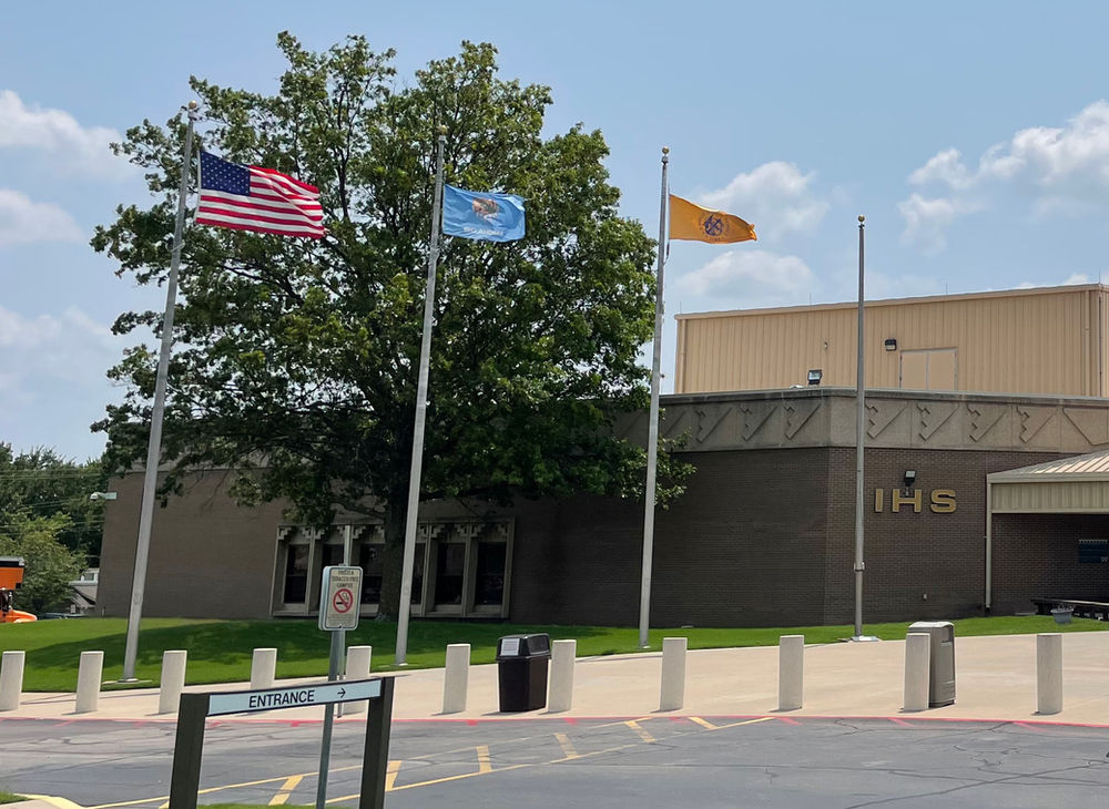 Claremore Indian Hospital