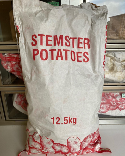 12.5kg Red potatoes | Nurshill Farm