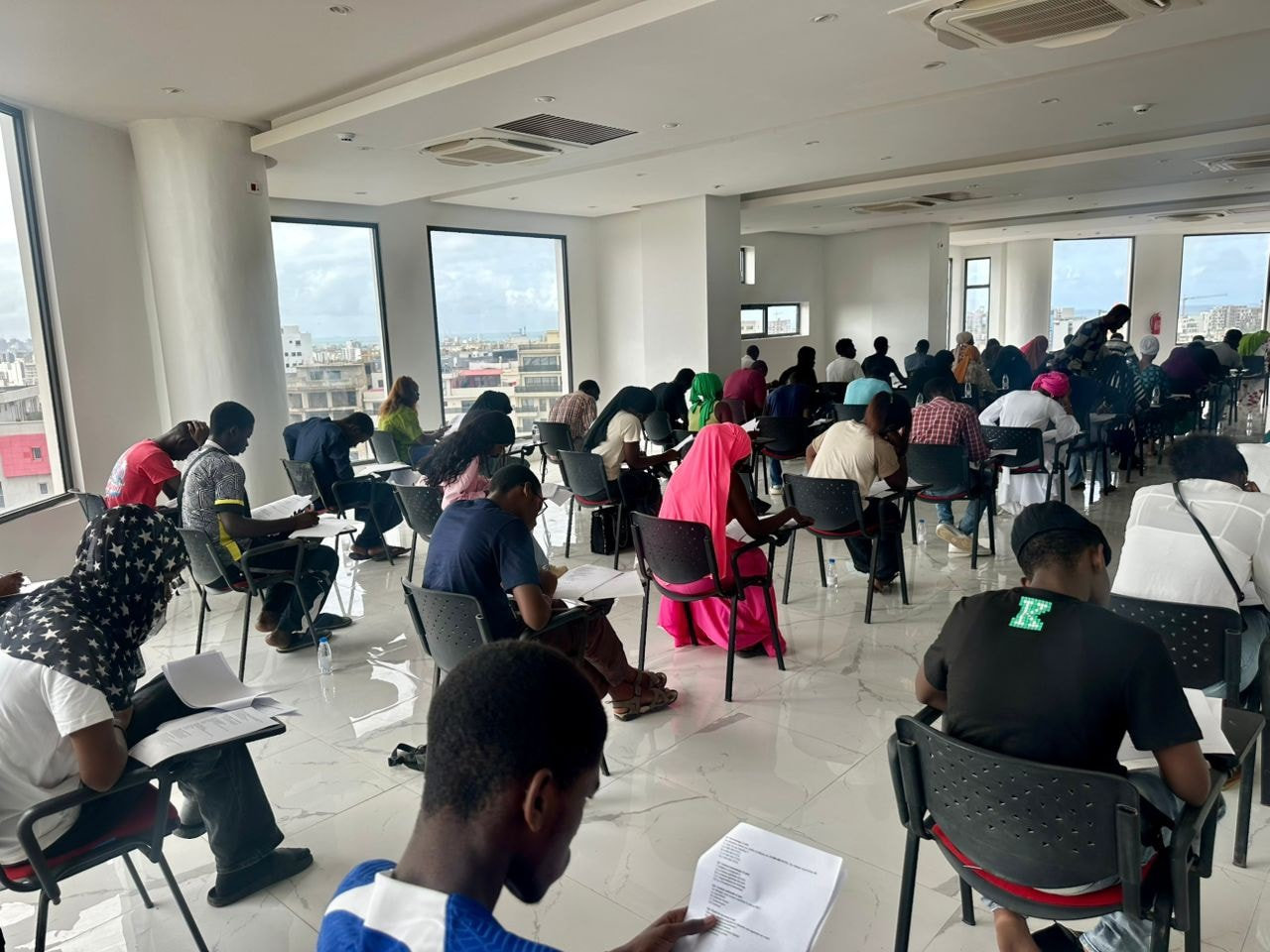 Annonce officielle - SWISS UMEF University - Campus de Dakar | SWISS ...