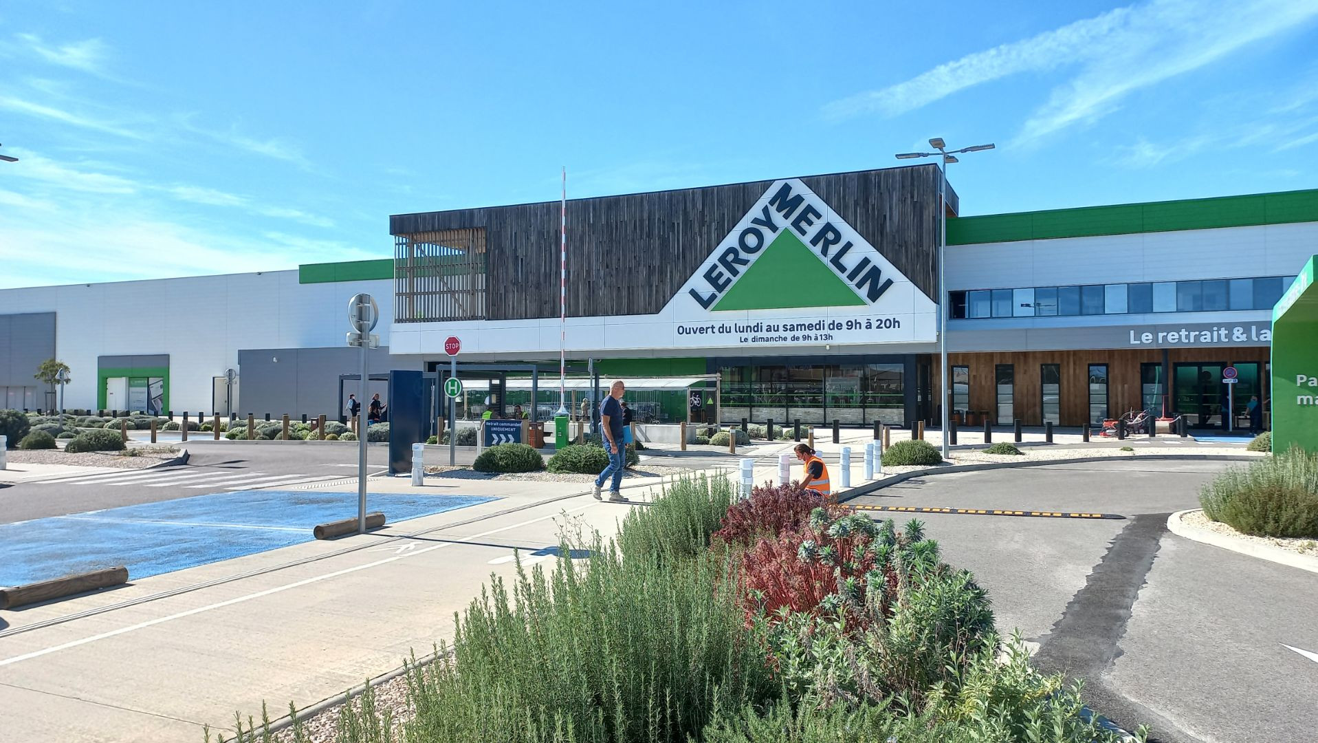 Leroy Merlin Call station access Control