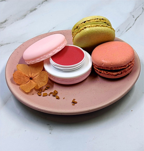 Macaron Lip Balm - Strawberry cheesecake | Magical Potions