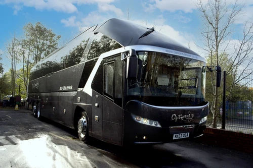 VIP Coach Neoplan Starliner | Coach Hire Direct