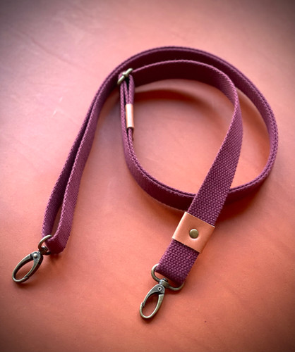 FREE Adjustable Webbing Strap Pattern | GeorgiaGirlStitches