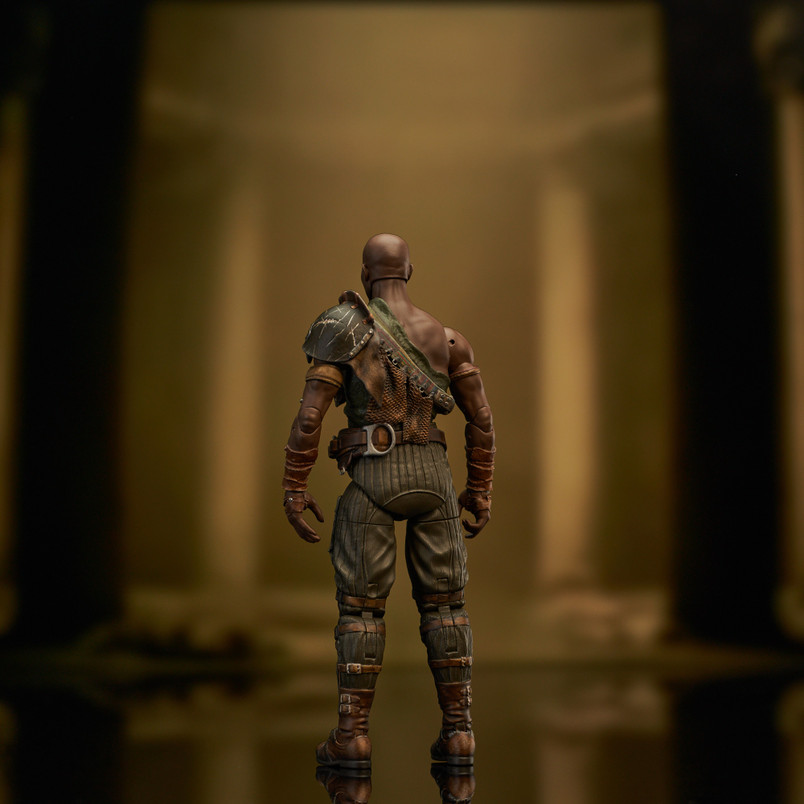 Rebel Moon Series 2 figures of General Titus and Admiral Atticus Noble ...