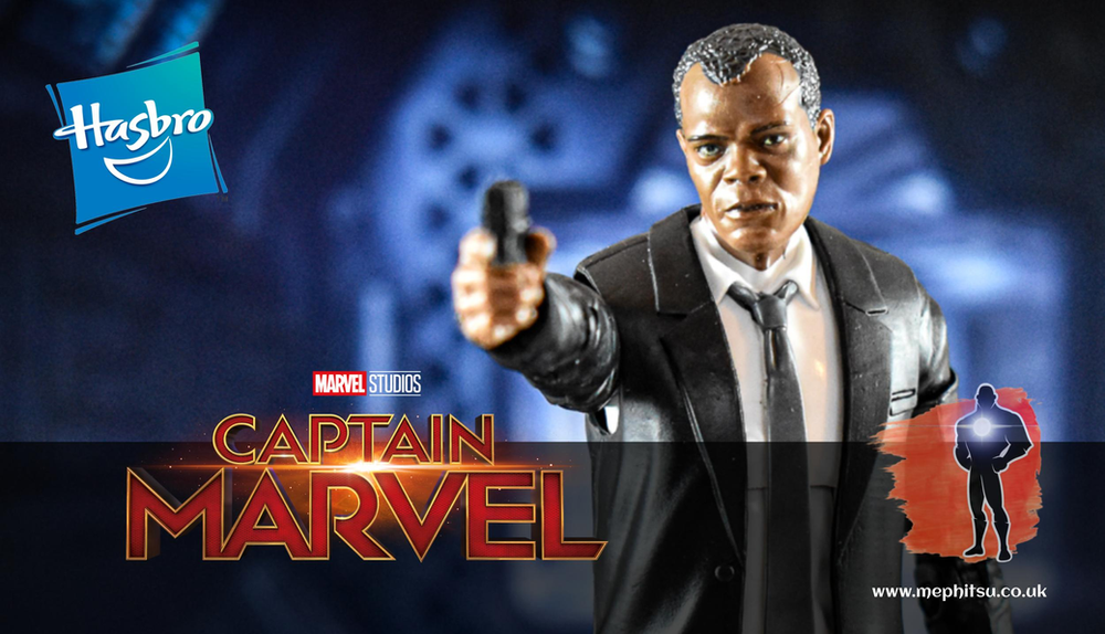 Review : Marvel Legends Nick Fury, Captain Marvel