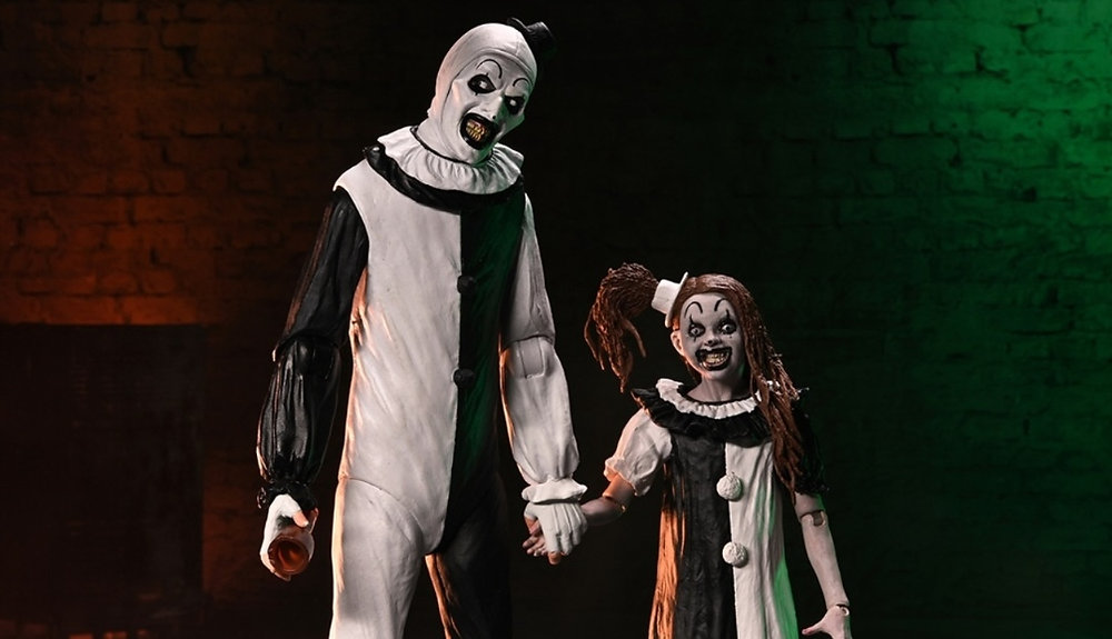 NECA Ultimate Art the Clown and The Little Pale Girl from Damien Leone ...