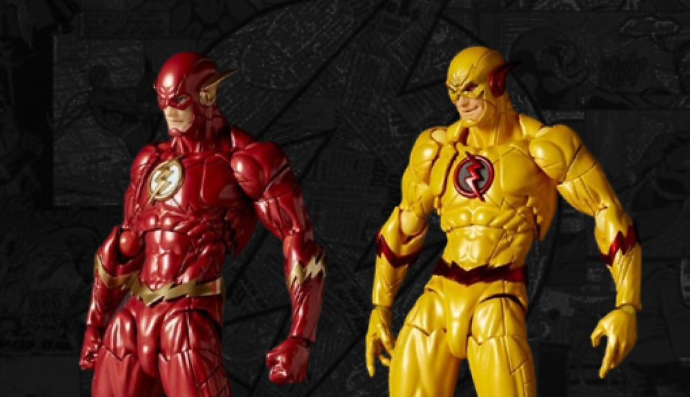 Kaiyodo DC Amazing Yamaguchi Revoltech Flash and Reverse Flash