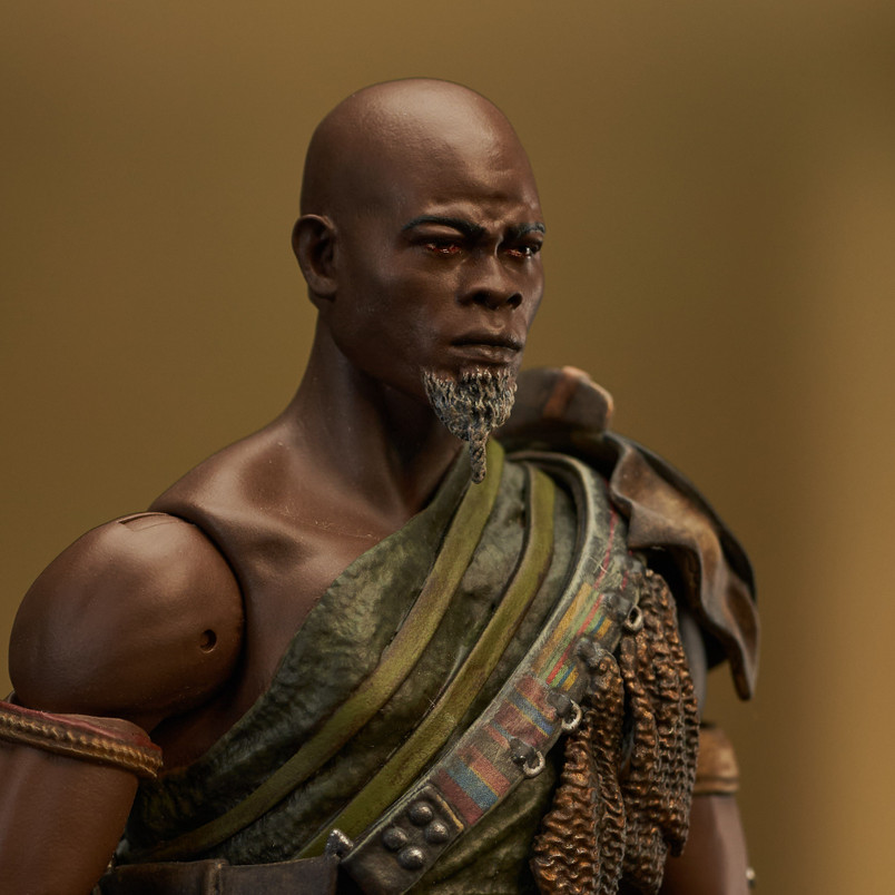 Rebel Moon Series 2 figures of General Titus and Admiral Atticus Noble ...