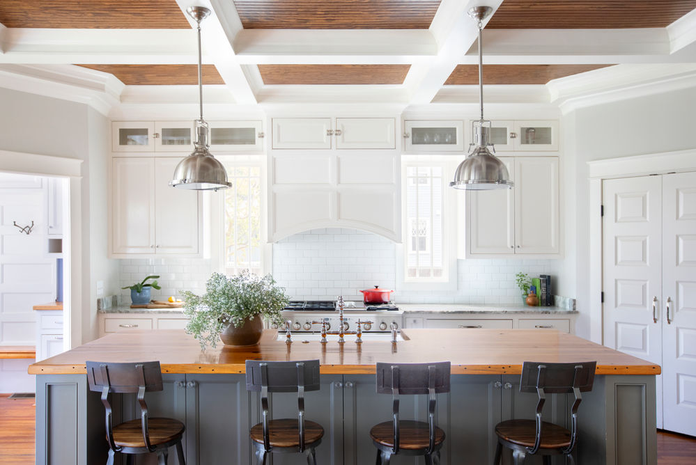 7 TIPS FOR A TIMELESS KITCHEN REMODEL