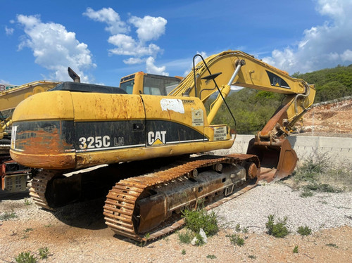 CAT 325c | Trebovic Commerce