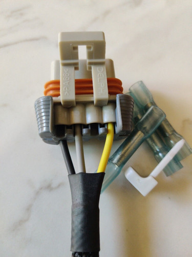 Freightliner Headlight Connector Plug for columbia,M2 & Cascadia. OEM ...