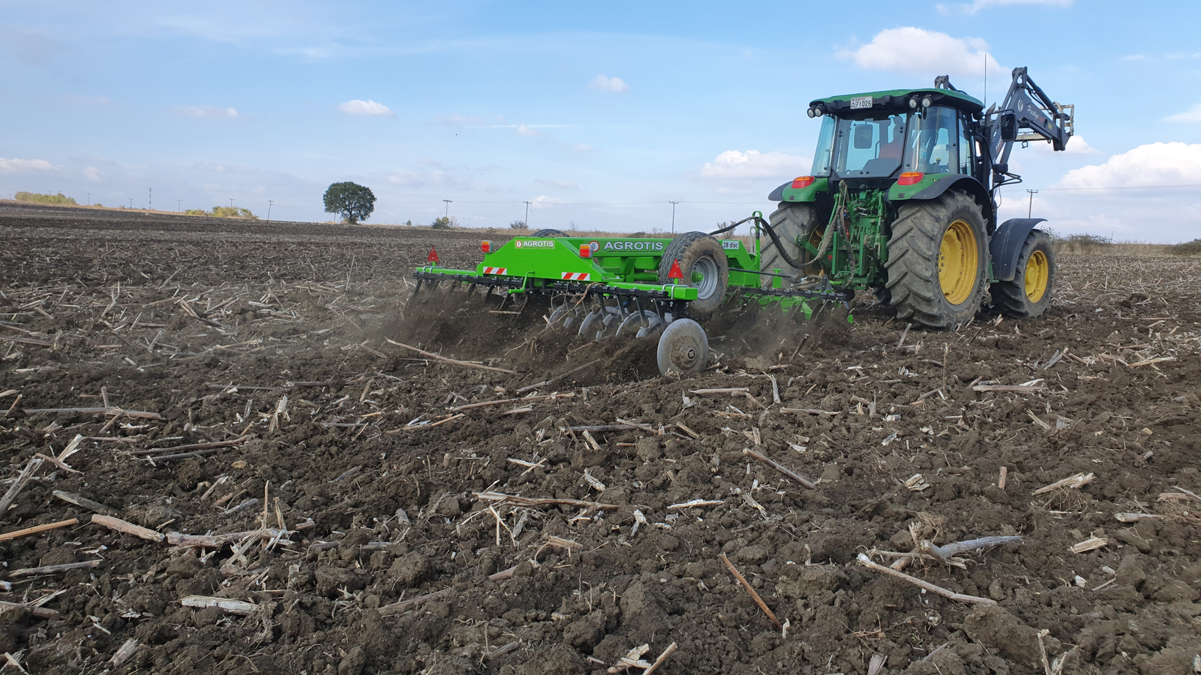 Folding Disc Harrow AGROTIS S.A. | DISC HARROWS DISCOSVARNES FARMING ...