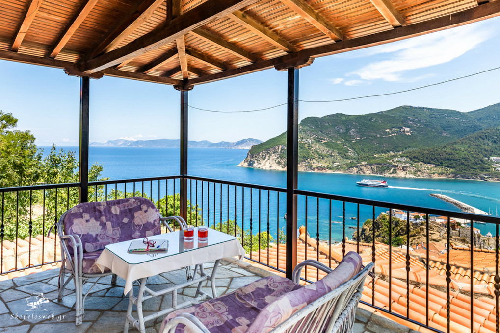 Mayorca studios Aegean sea Greece skopelos sporades