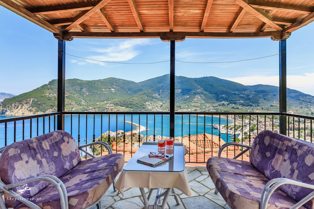 Mayorca studios Aegean sea Greece skopelos sporades