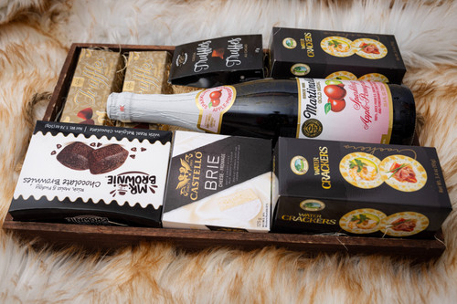 SPARKLE & CHEESE | TimeFree