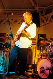 BIO | Home - Will Sumner