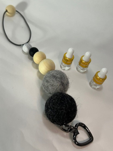 Diffuser Charm w/Drops | Nsj Customs