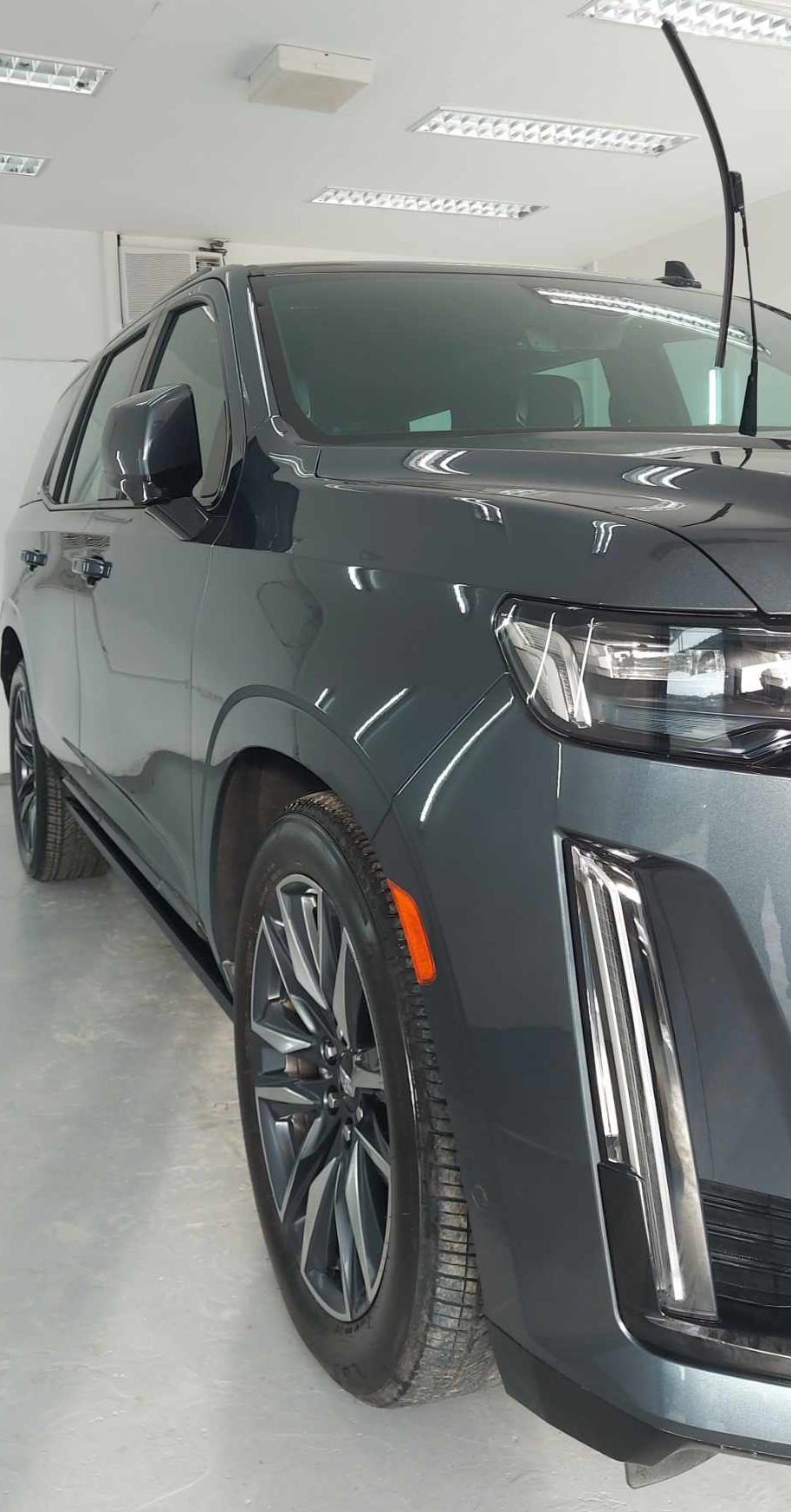 Restore your vehicle stunningly shiny only at CNF Auto Stop Off-Road