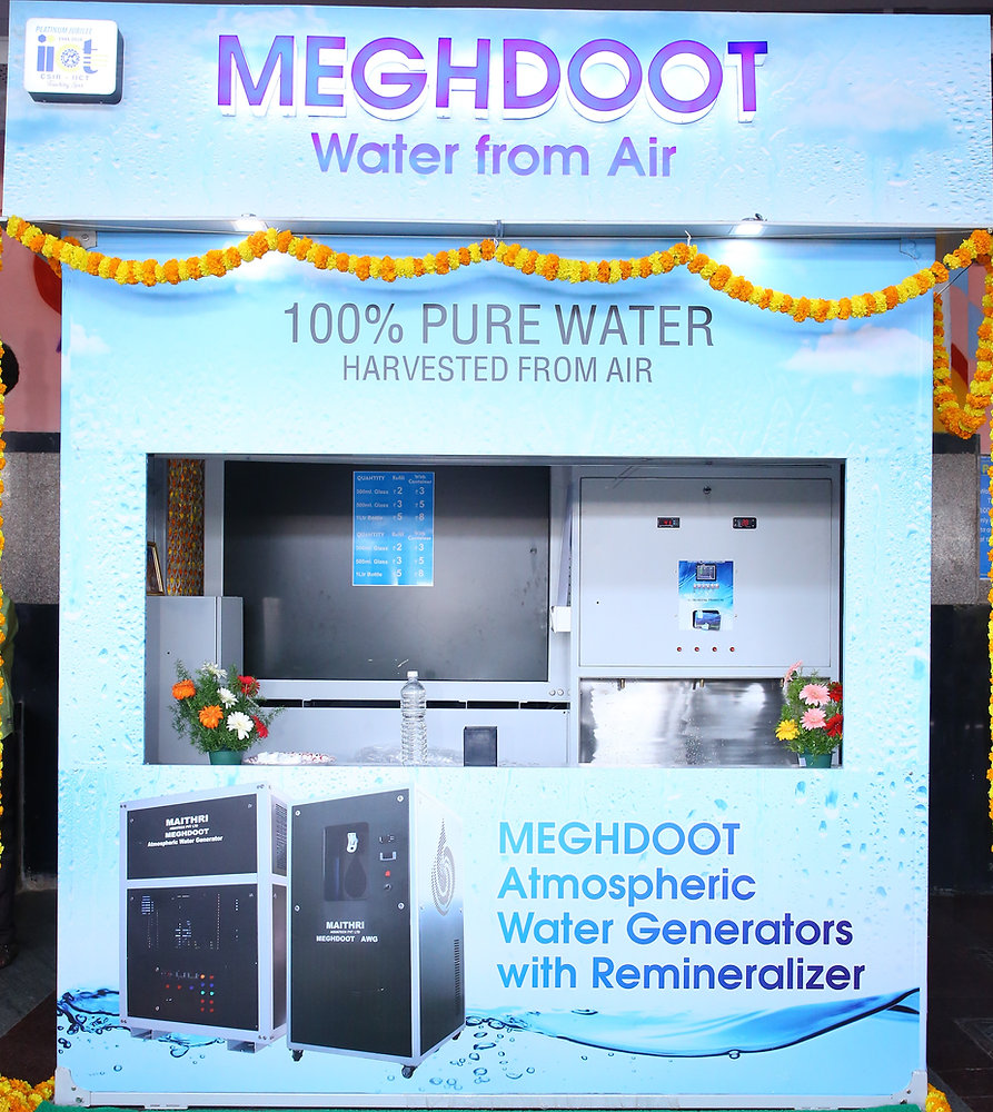 Mumbai railway stations get 'Meghdoot' machines that make water from ...