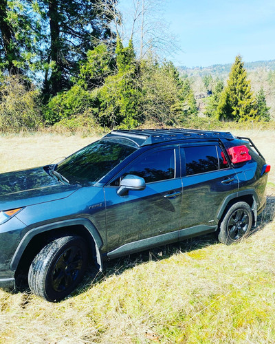5th gen Toyota RAV4 roof rack | NashFabCo