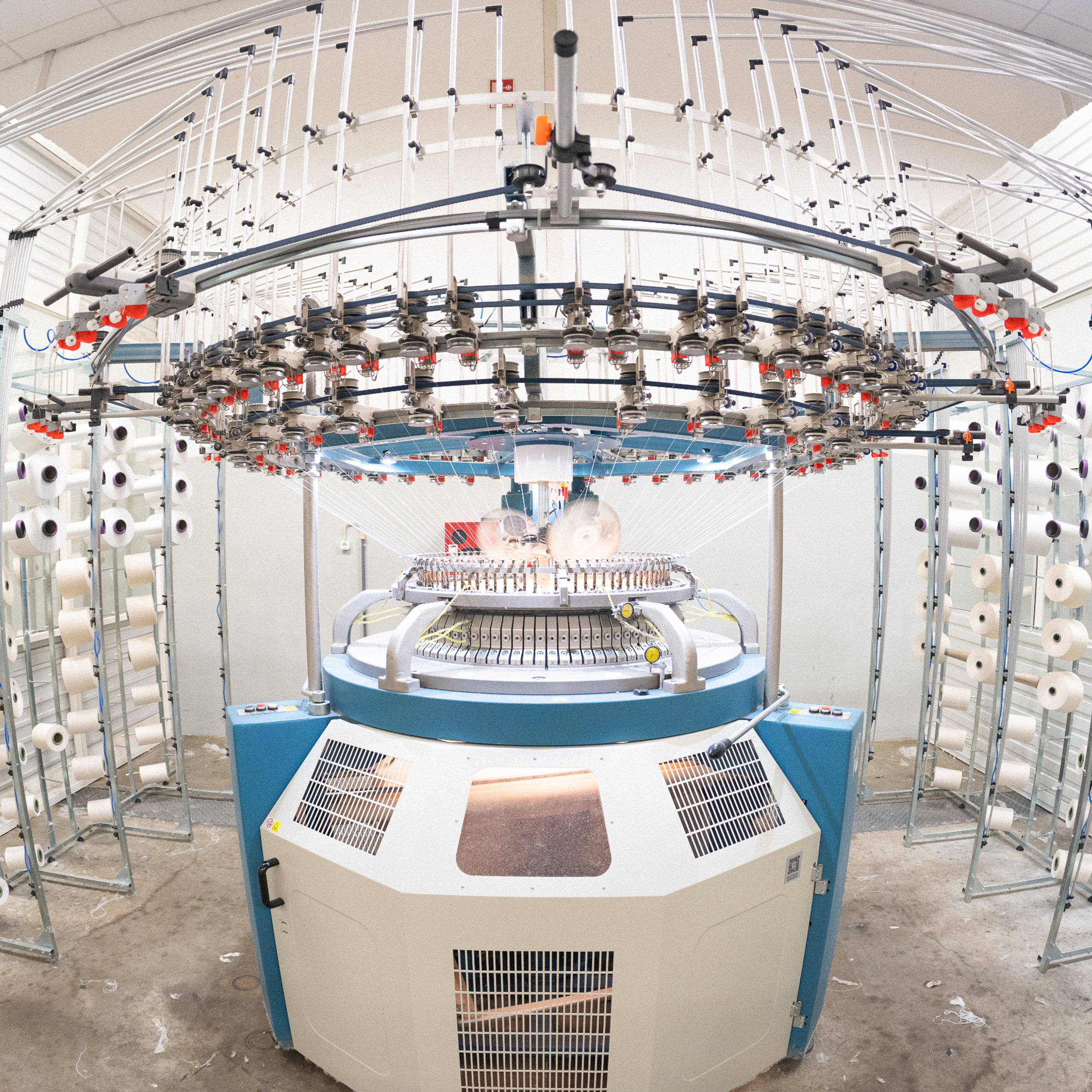 Labwear Studios | Low-MOQ Fashion Manufacturing in Portugal