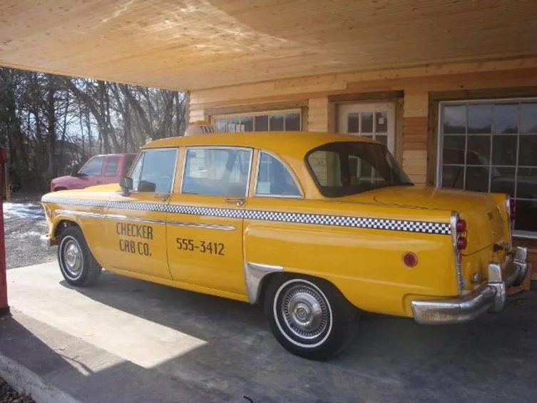 1970 Marathon Checker Taxi | Picture Car Co.