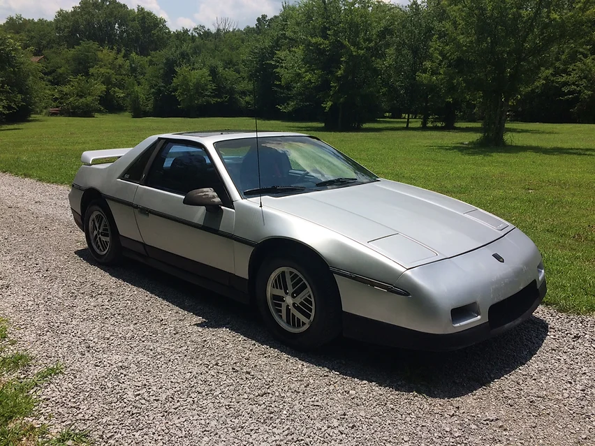 1986 Pontiac Fiero | Picture Car Co.