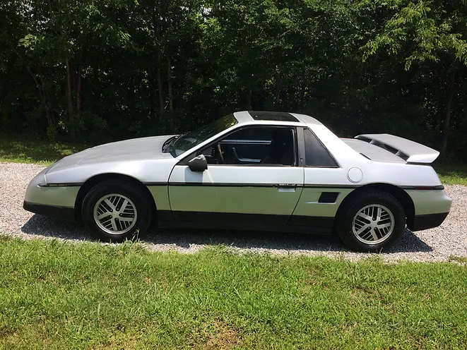 1986 Pontiac Fiero | Picture Car Co.