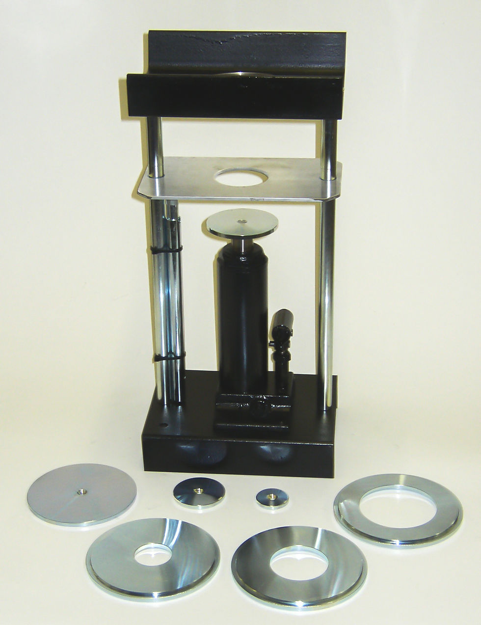 Soil Sample Ejector (For 4" and 6" Molds) | Houghton3