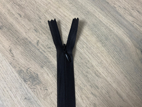 Opti Concealed Zip 40cm/ 16 inch - various colours | NF Sewing Studio