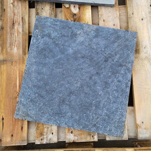 Bluestone honed & antic 50x50x2,5cm - per pallet | Bouw-outlet