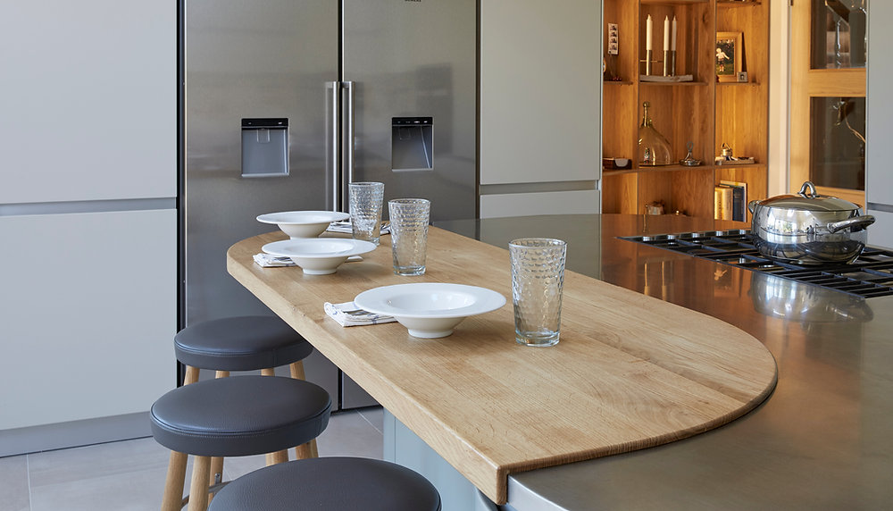 10 Reasons to Choose a Bespoke Kitchen Over a Pre-Made Design