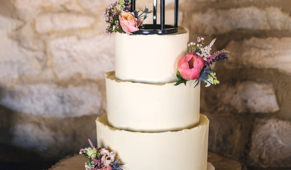 Wedding Cake Maker Lincolnshire | The Cake Queen, Lincoln | North Hykeham