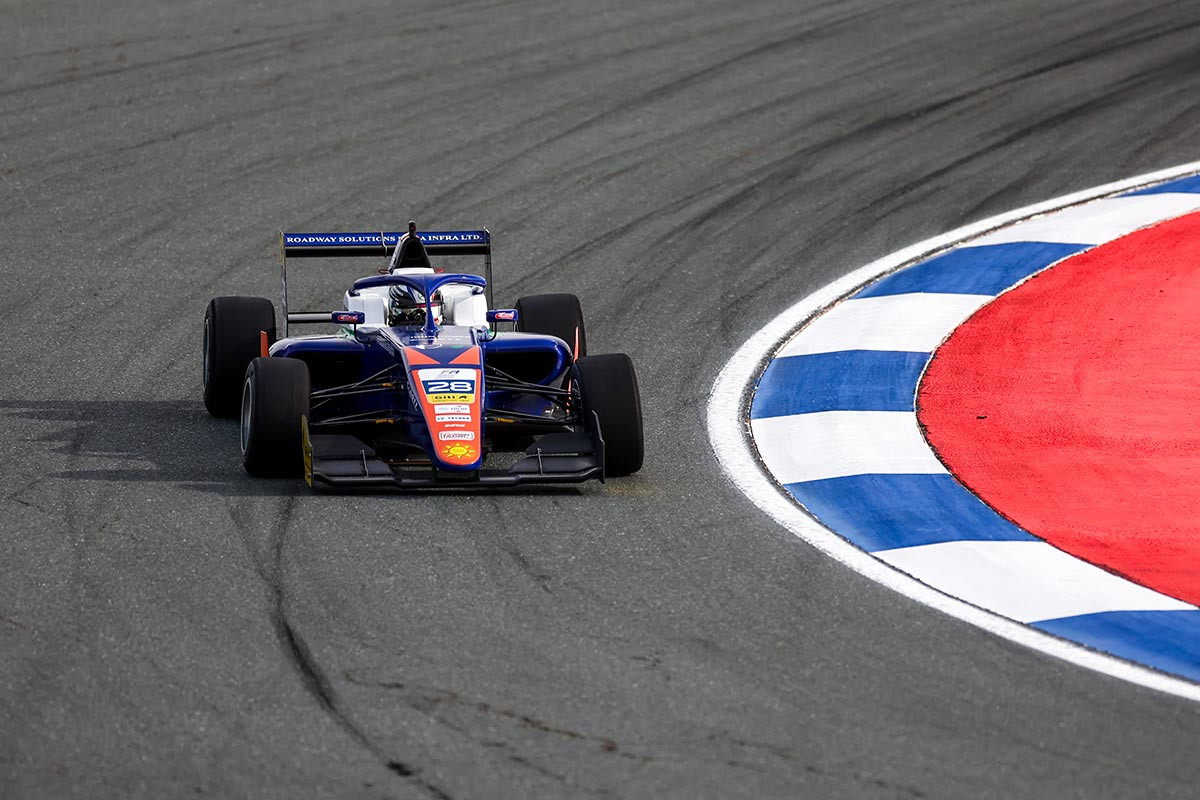 Doriane Pin makes up positions in Formula Regional Middle East debut