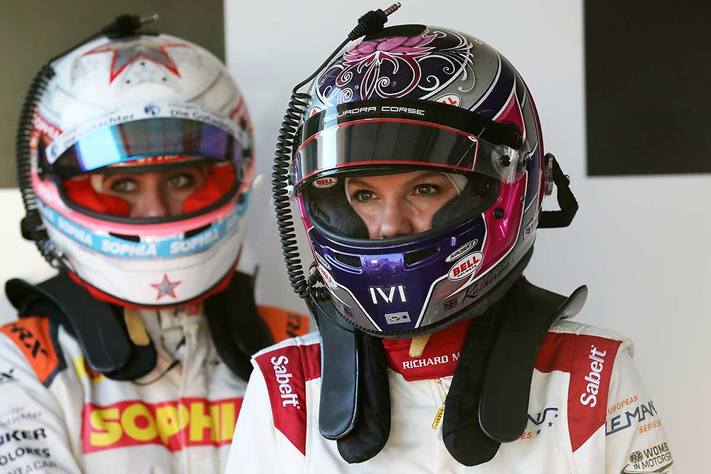 Katherine Legge suffers big crash at ELMS test in Le Castellet